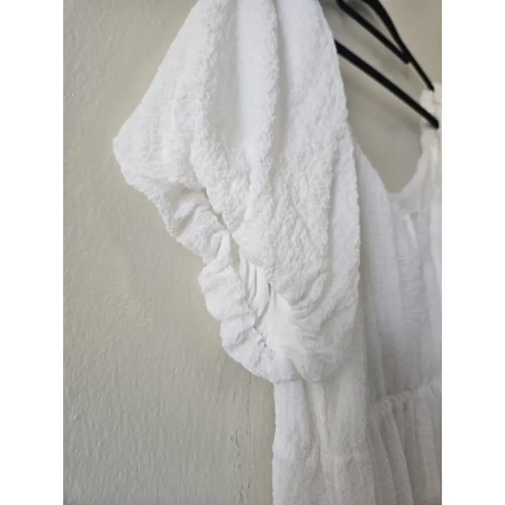 Astr | Dresses | Astr The Label Xl Puff Sleeve Dress White Euro ...